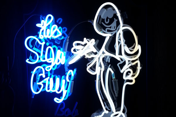 Welcome | The Sign Guy